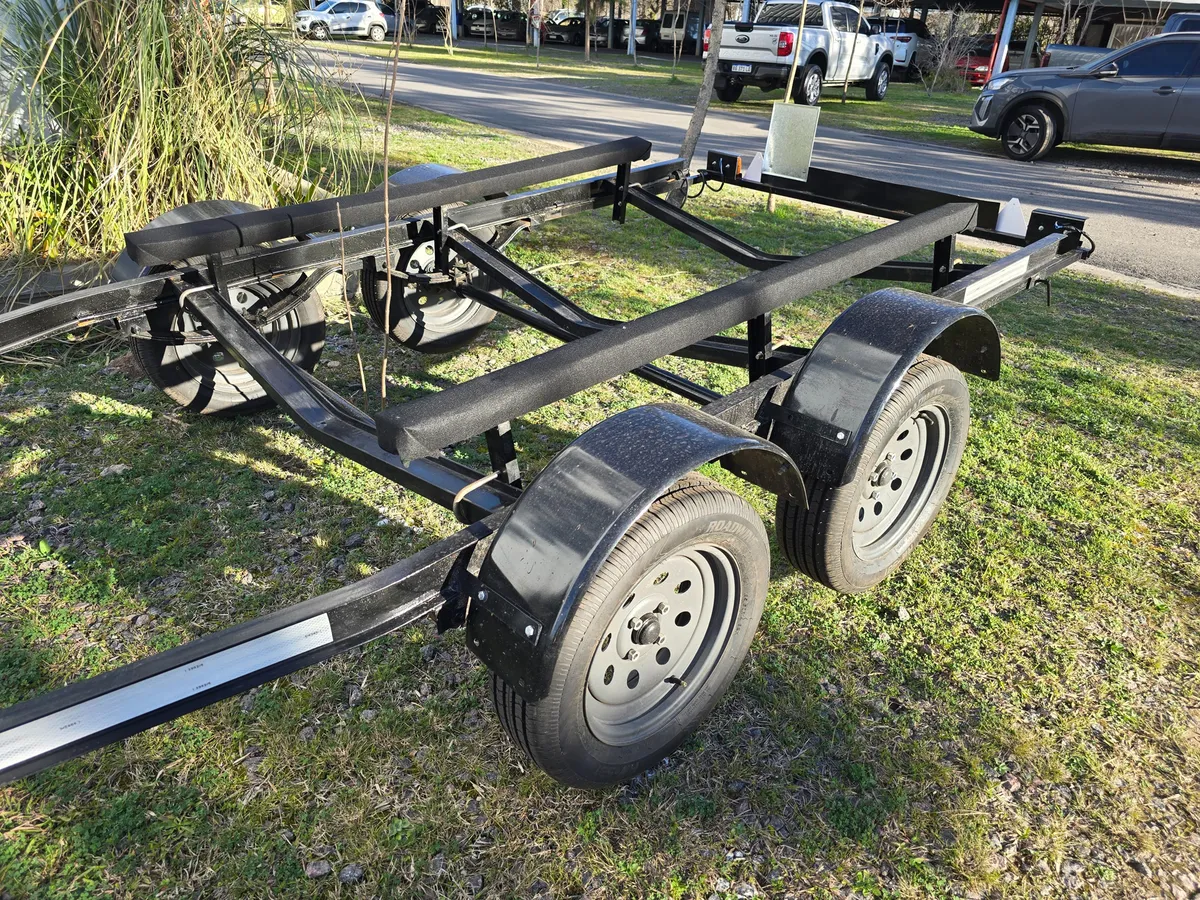 DeNauticos.ar | venta de Embarcaciones | Trailers | Trailer Doble Eje ...
